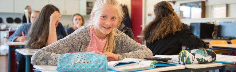 Boeken en andere leermiddelen bestellen - Gomarus